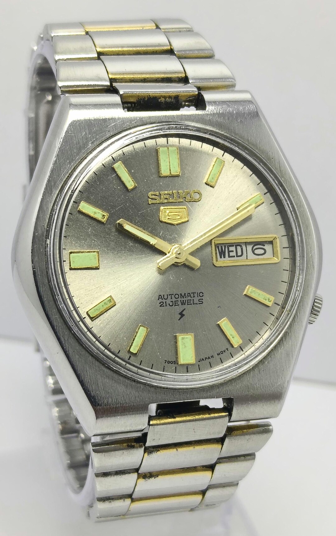 Seiko 5 Stick Indices Silver Dial Day&date Automatic Japan Made 7006 ...