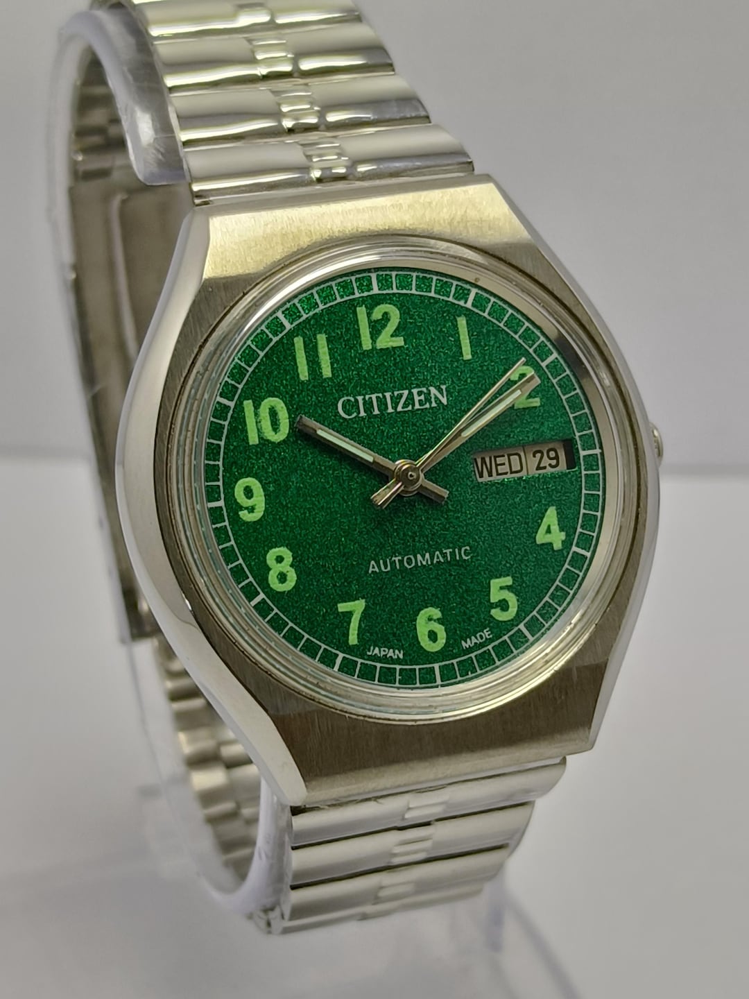 Rare Citizen Green Dial Day&date Automatic Japan Made 8200A Wrist Watch ...