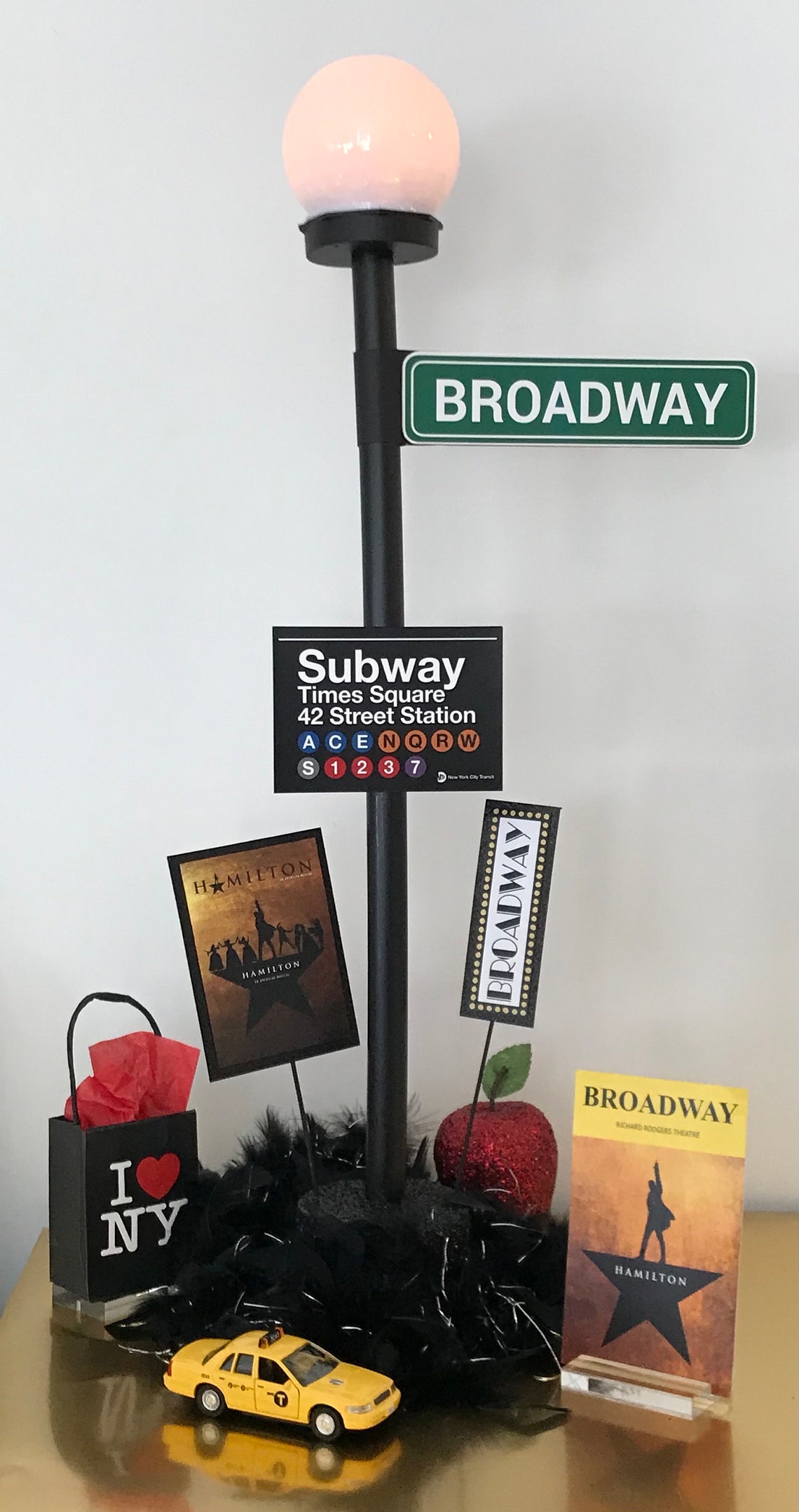 New York City NYC Centerpiece LED Lit Street Sign Lamp Post | Etsy
