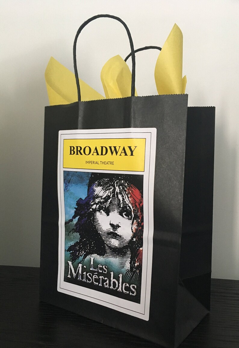 SET of 8 BROADWAY Playbill MEDIUM Bags for Favors Treats - Etsy