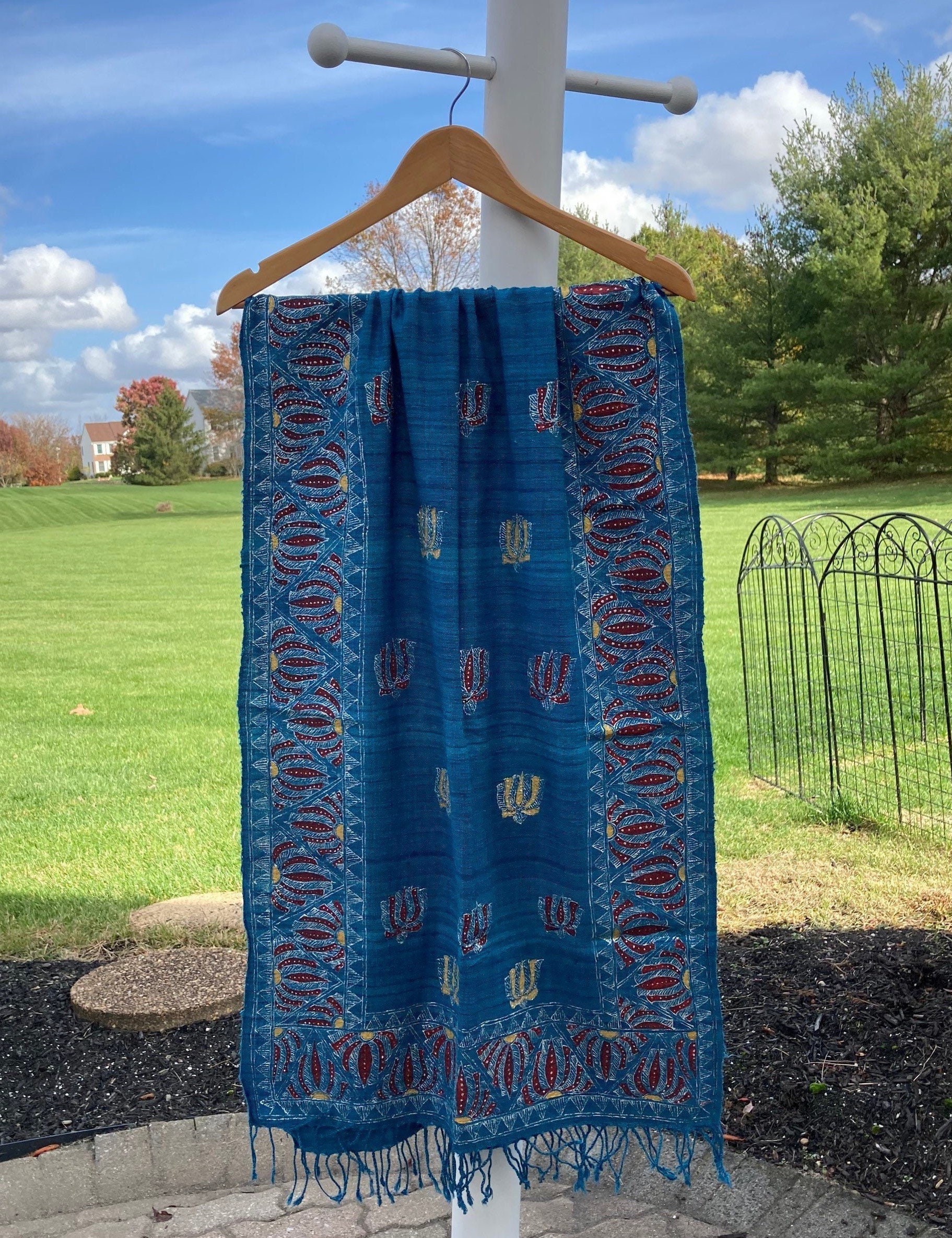 Handmade Silk Scarf, Raw Eri Ahimsa Silk Handpainted Madhubani Dupatta ...