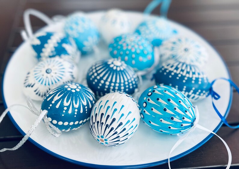 Set of 5 Hand Decorated Eggs. White&blue Collection or Mix and - Etsy