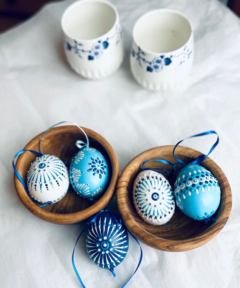 Set of 5 Hand Decorated Eggs. White&blue Collection or Mix and - Etsy
