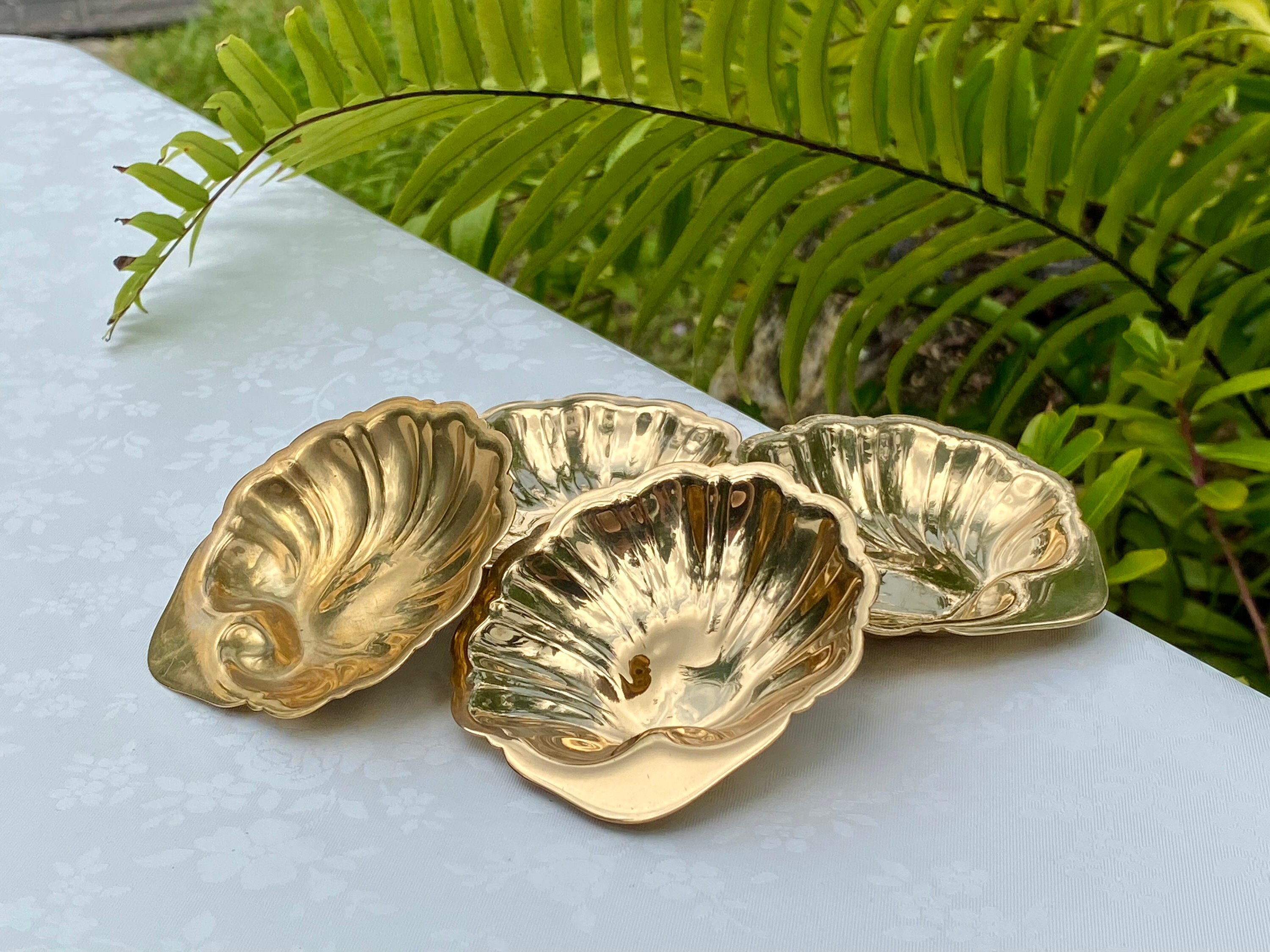 Vintage Dirilyte Small Shell Ashtrays Set of Four - Etsy