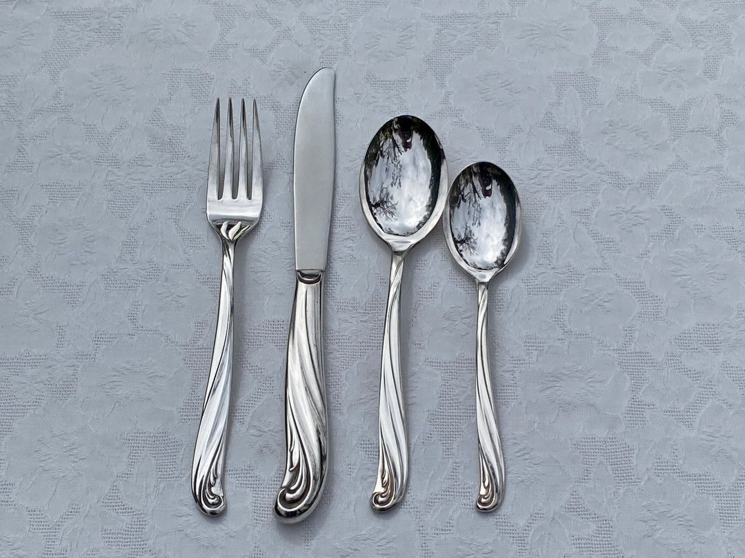 Vintage Modern Scroll 1958 Silverplate Flatware Set of 24 - Etsy