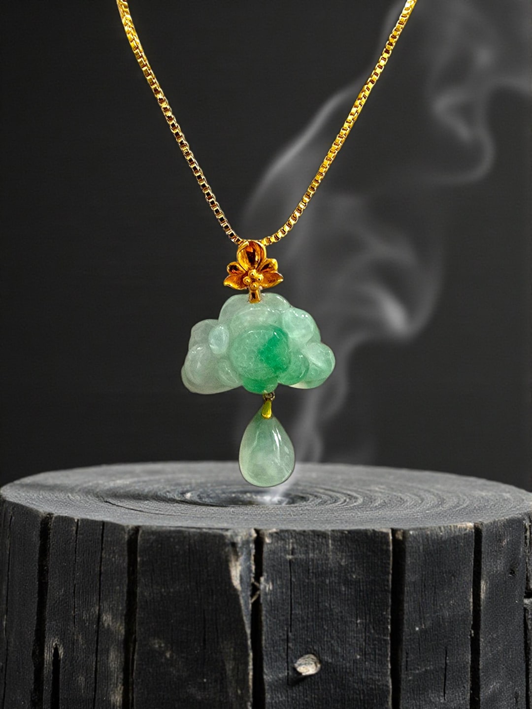 Hasu Flower Dangling Burmese A-jadeite Pendant (with 18K Yellow Gold ...