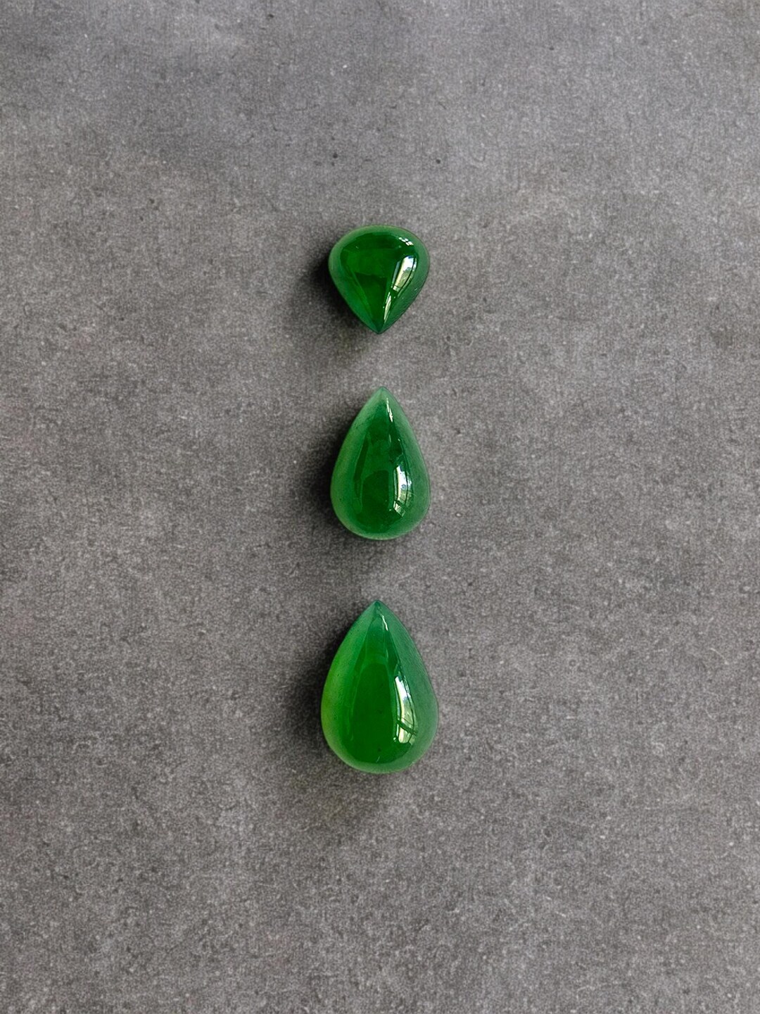 Certified Intense Deep Green Burmese A-jadeite Pear Cabochon Calibrated ...