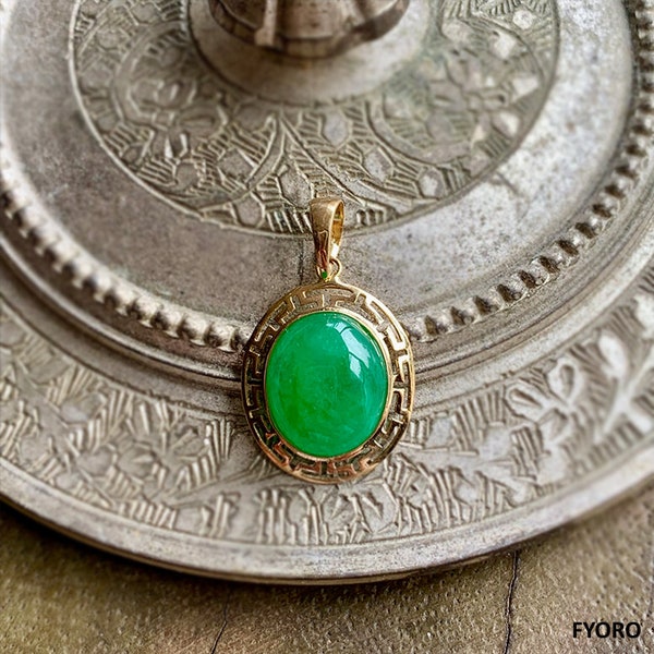Jade Gold Pendant - Etsy