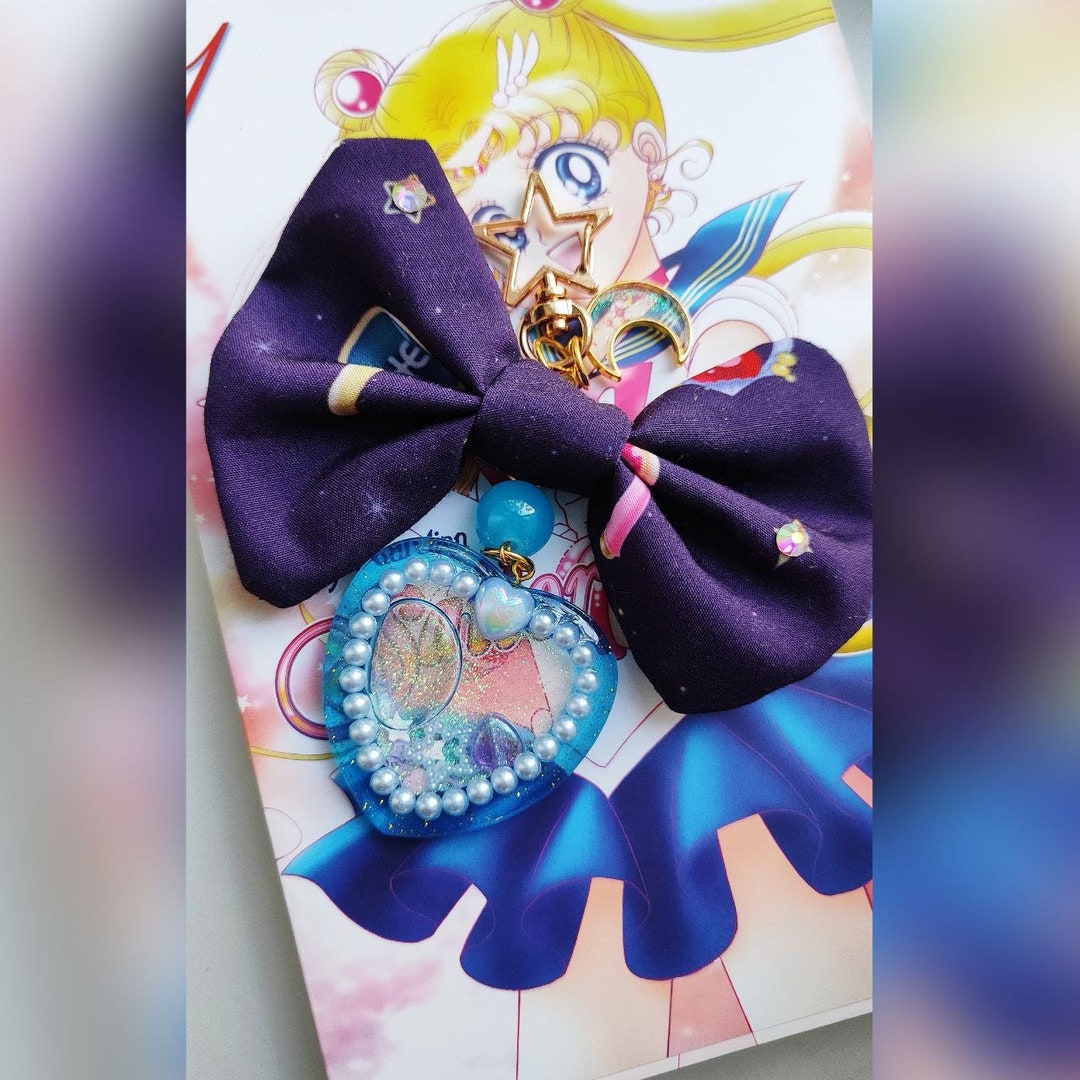 Anime Keychain Shaker, Sailor Moon Keychain, Epoxy Resin, Handmade ...