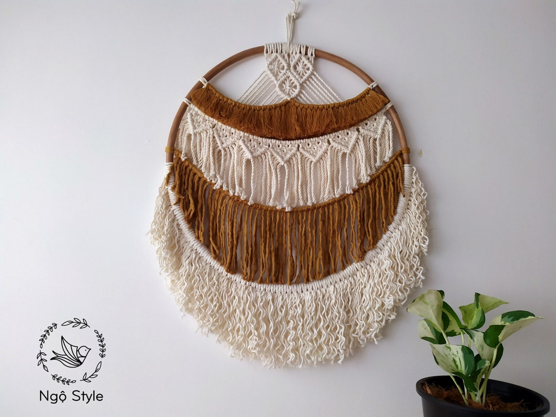 Macrame Circle Wall Hanging/ Circular Wall Decor/ Round Macrame Wall ...
