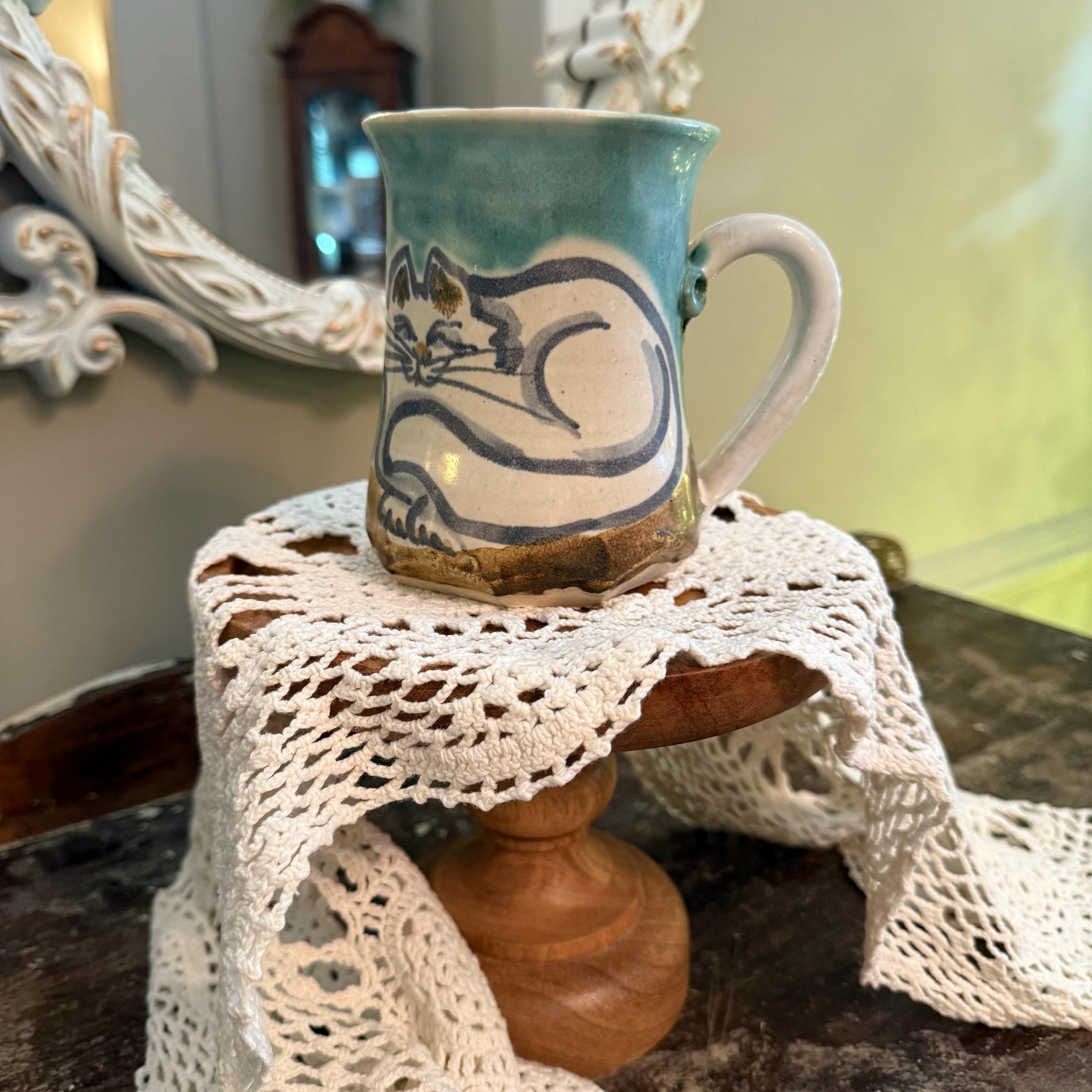 Vintage Art Pottery Pike Placemarket Seattle | Cat Coffee Mug - Etsy