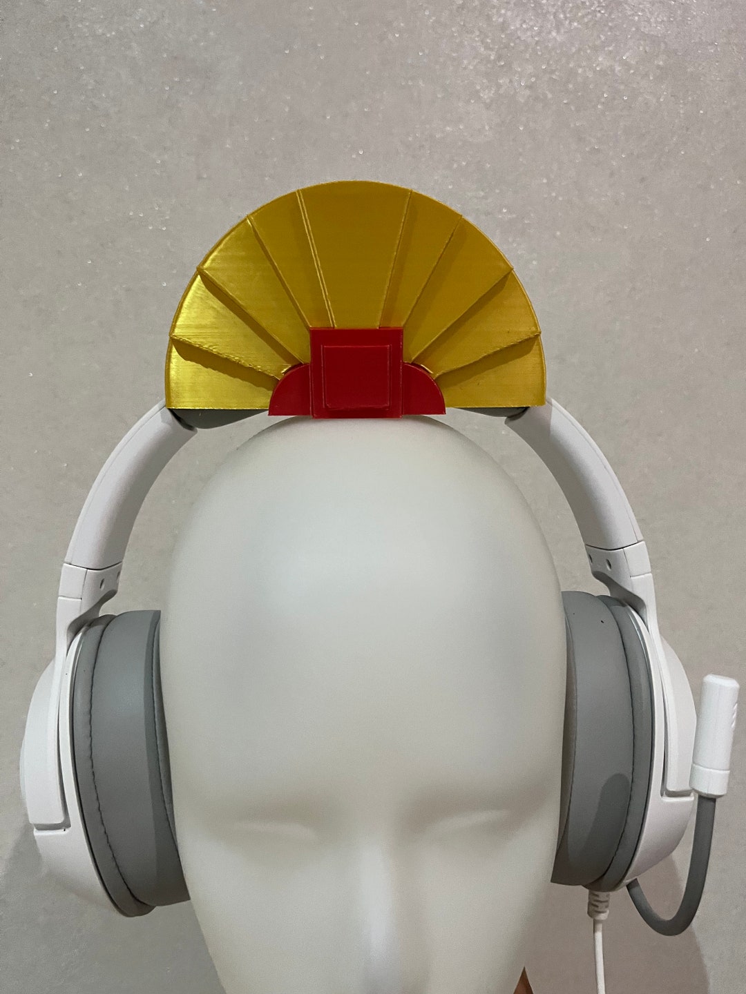 Gold Manga Fan Crown for Headphones / Headset for Streaming Anime ...