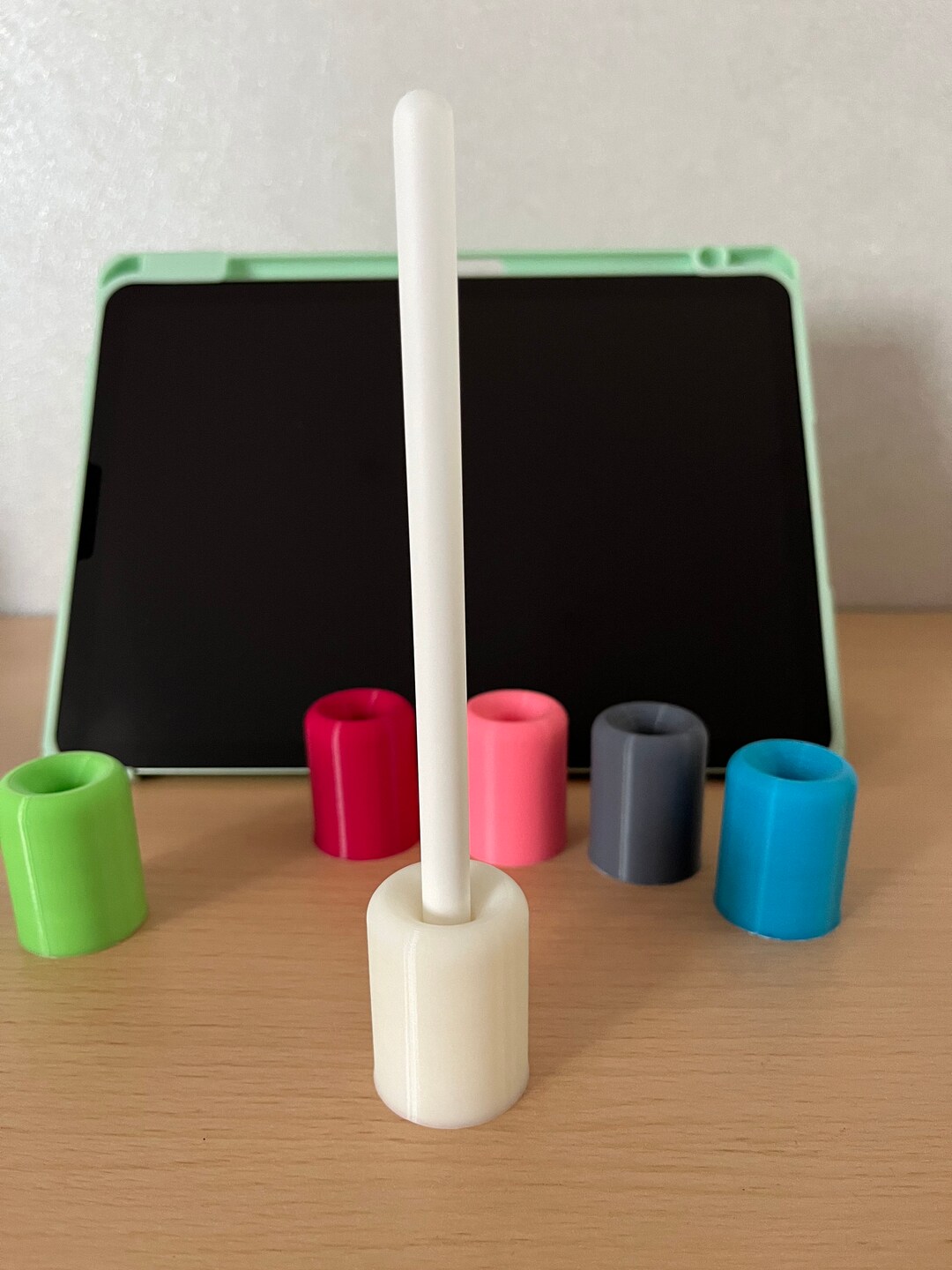 Cylinder Shape Holder 3D Printed for Apple Pencil/pencil - Etsy