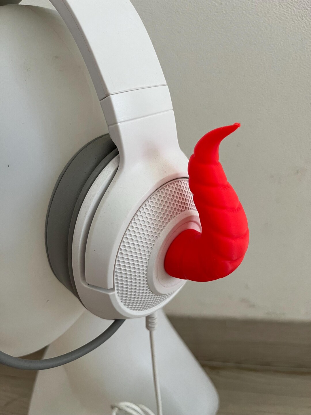 Mini Horn Flat Side for Headphones / Headset for Streaming Anime ...