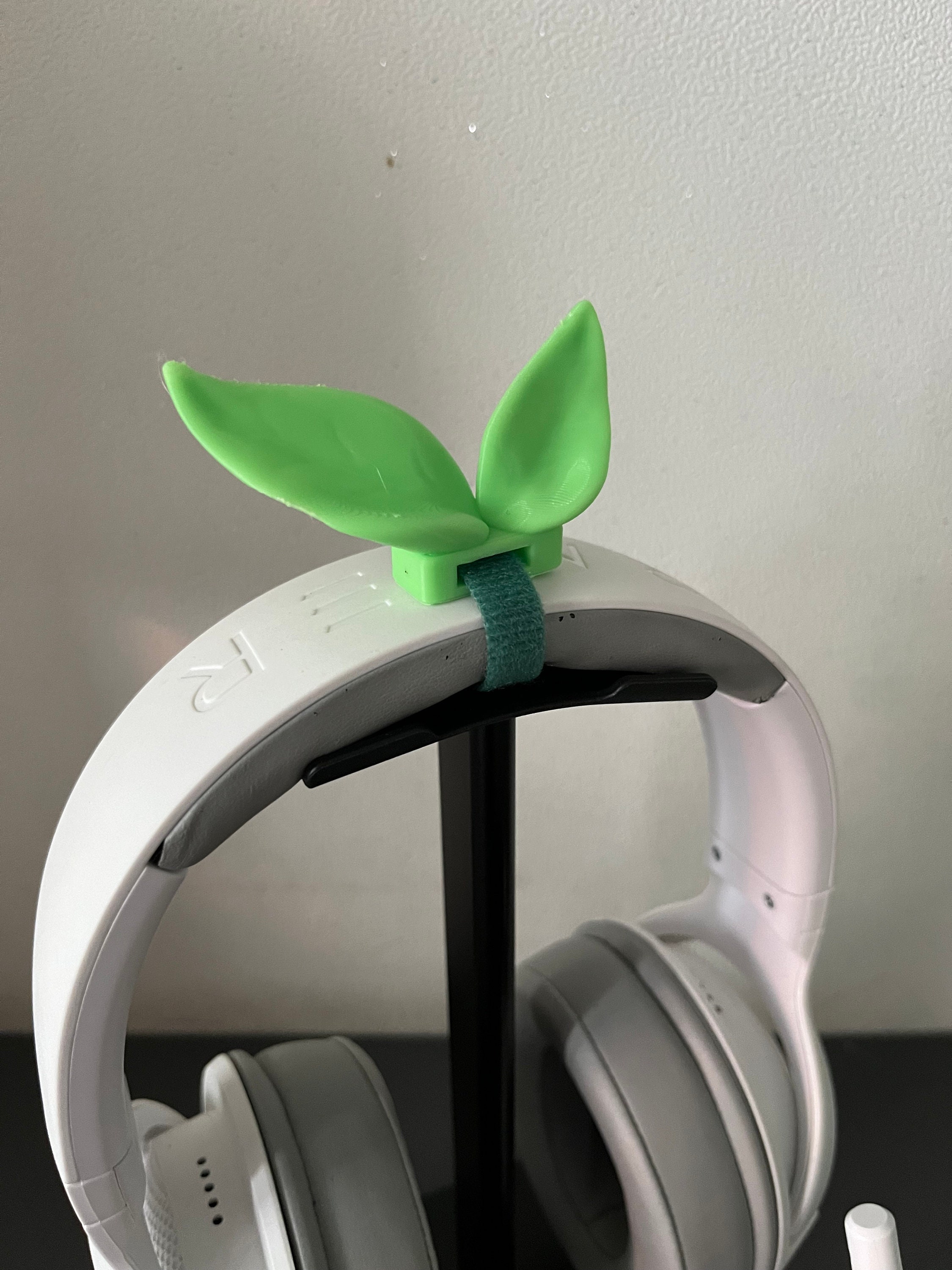 Small Leaf / Sprout for Headphones / Headset for Streaming Anime ...