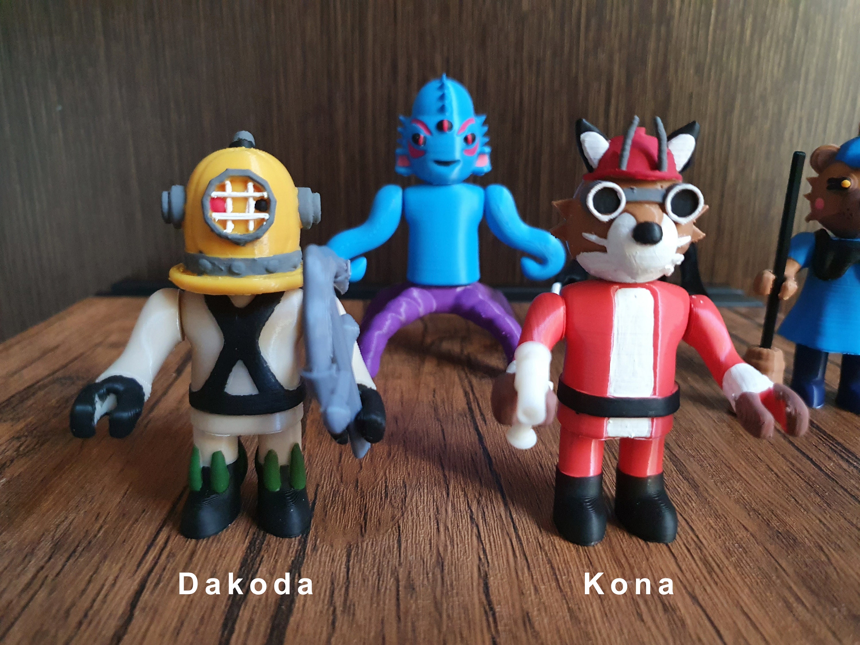 Kraxicorde, Dakoda, Kona, Crawling Trap, Brooke Fullbody Figures - Etsy