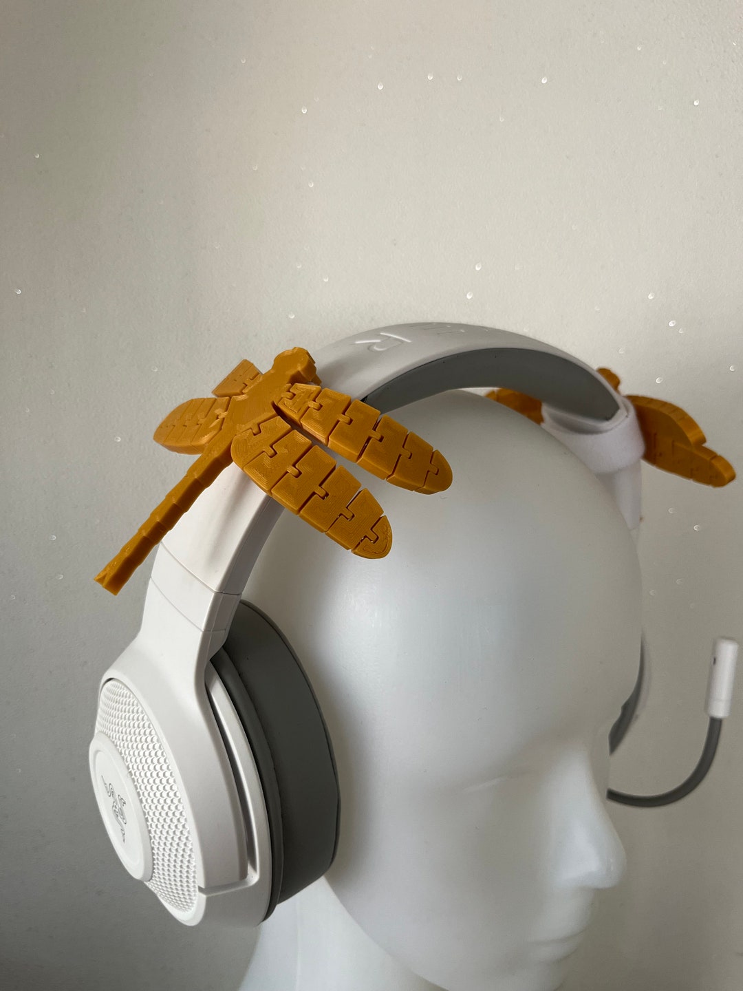 Articulated Dragonfly for Headphones / Headset for Streaming Anime ...