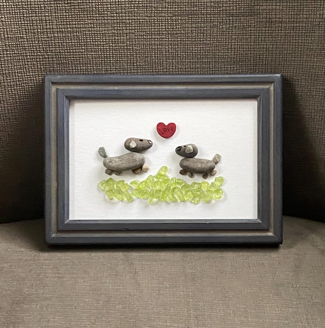 Pebble Art, Two Dogs, 5.5" X 7.25" Charcoal Gray Wood Frame, Dog Lovers ...