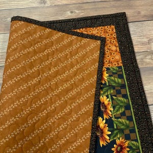 Quilted Cavalier Crows Table Topper, 22" Square - Etsy