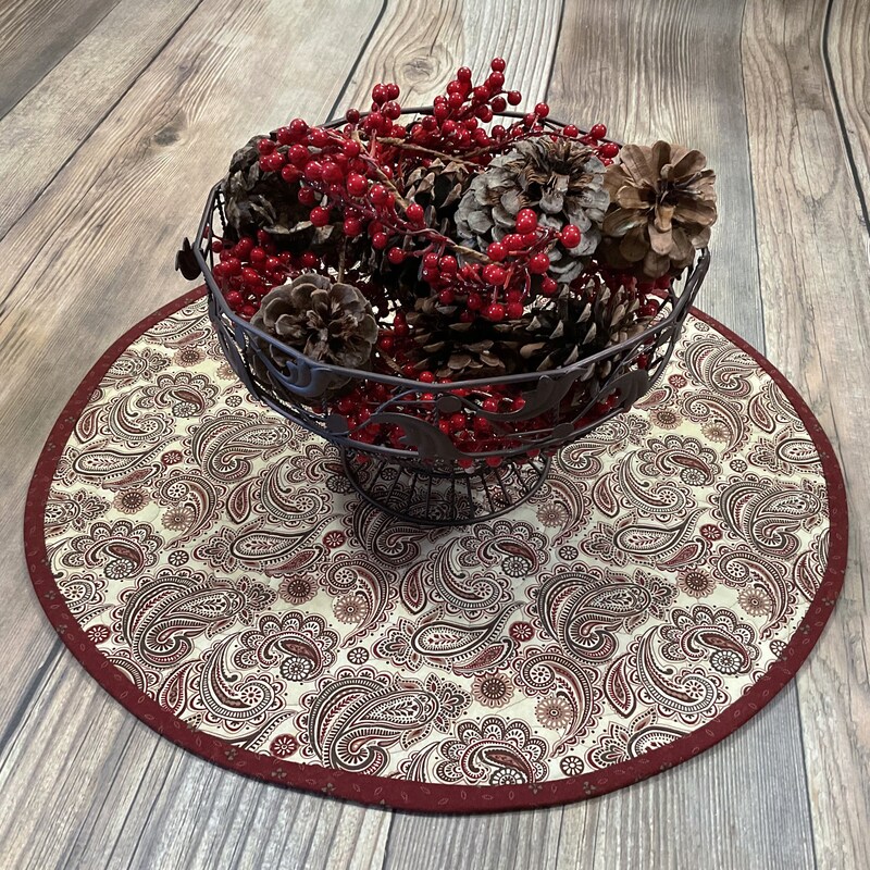 Table Topper - Etsy