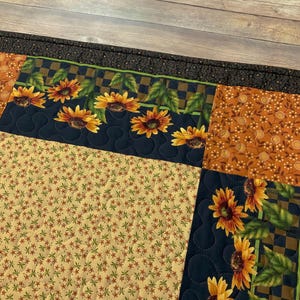 Quilted Cavalier Crows Table Topper, 22" Square - Etsy