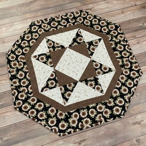 Octagonal Fall Theme Quilted Table Topper, 25-26" - Etsy