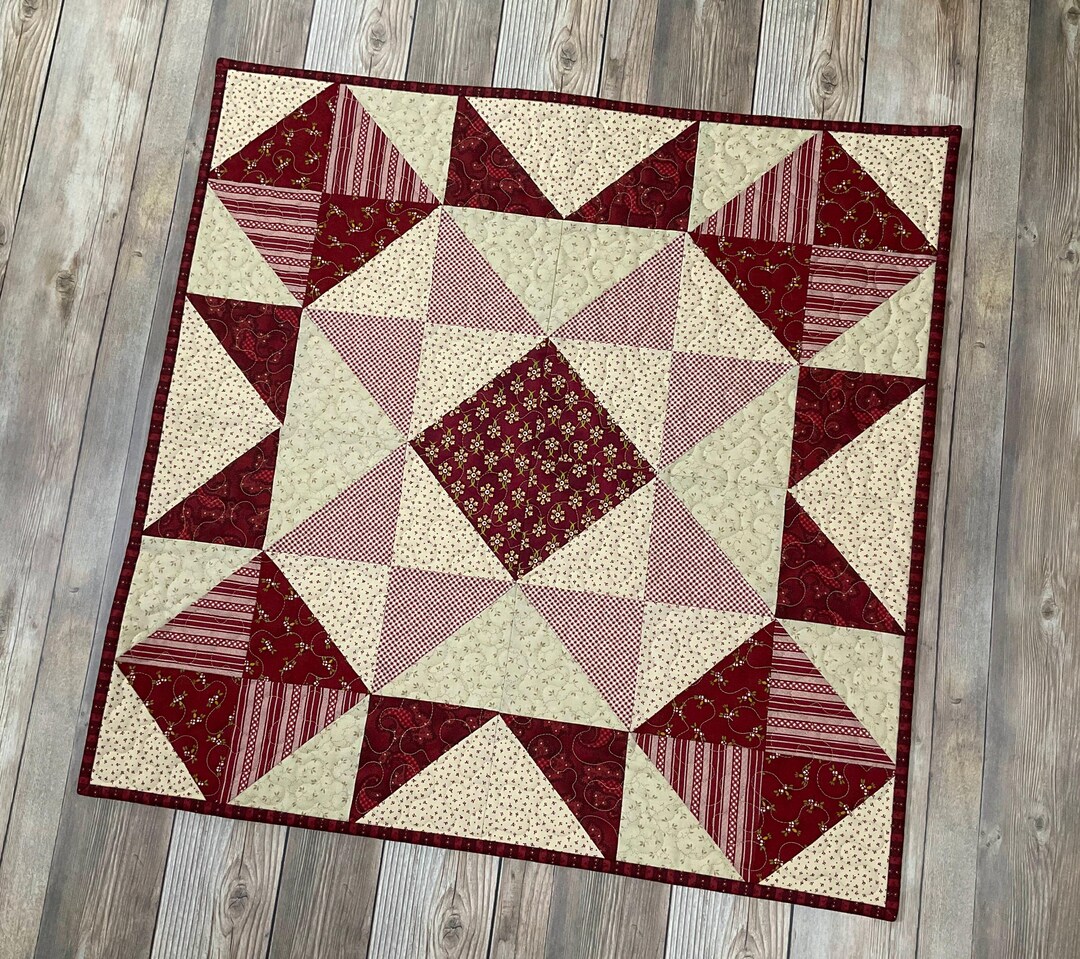 Quilted Expanding Star "garnets and Ginghams" Table Topper ...