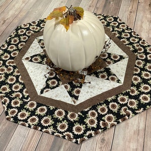 Octagonal Fall Theme Quilted Table Topper, 25-26" - Etsy