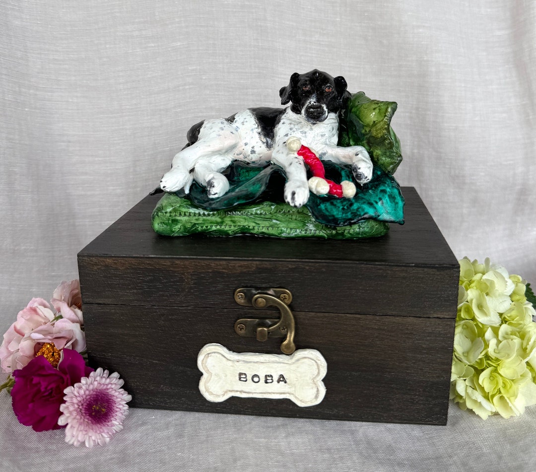 Custom Urns for Pet Memorial, Memory Boxes, Ashes Boxes, Pet Sculpture ...
