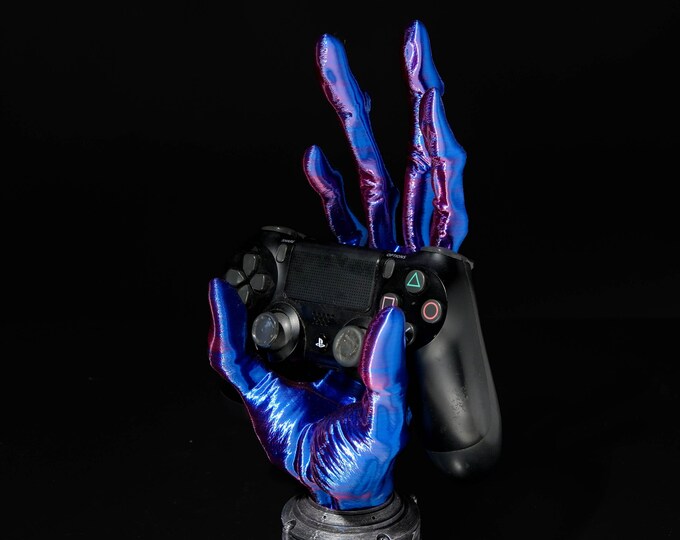 3D Printed 6 Finger Alien Hand Controller Holder / Unique Gaming ...