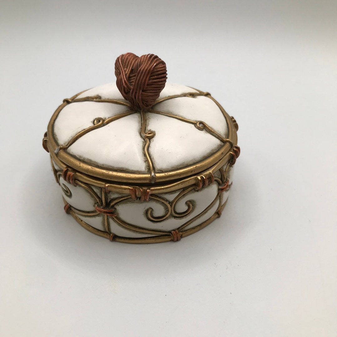 Small Round Resin Trinket Box - Etsy