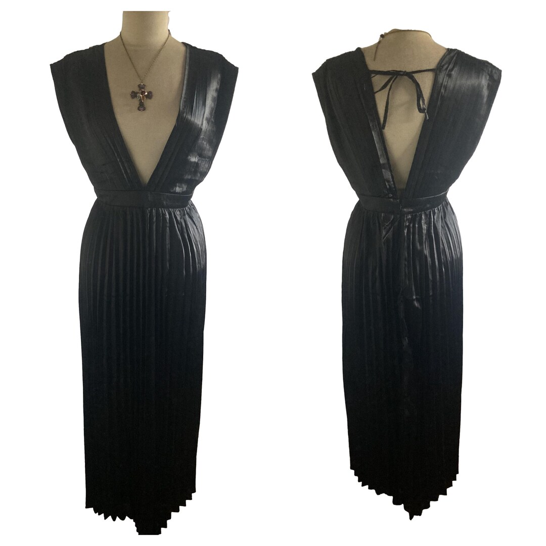 Long Black Deep Plunge Pleated Cut Out Dress 8 10 12 14 Halloween ...
