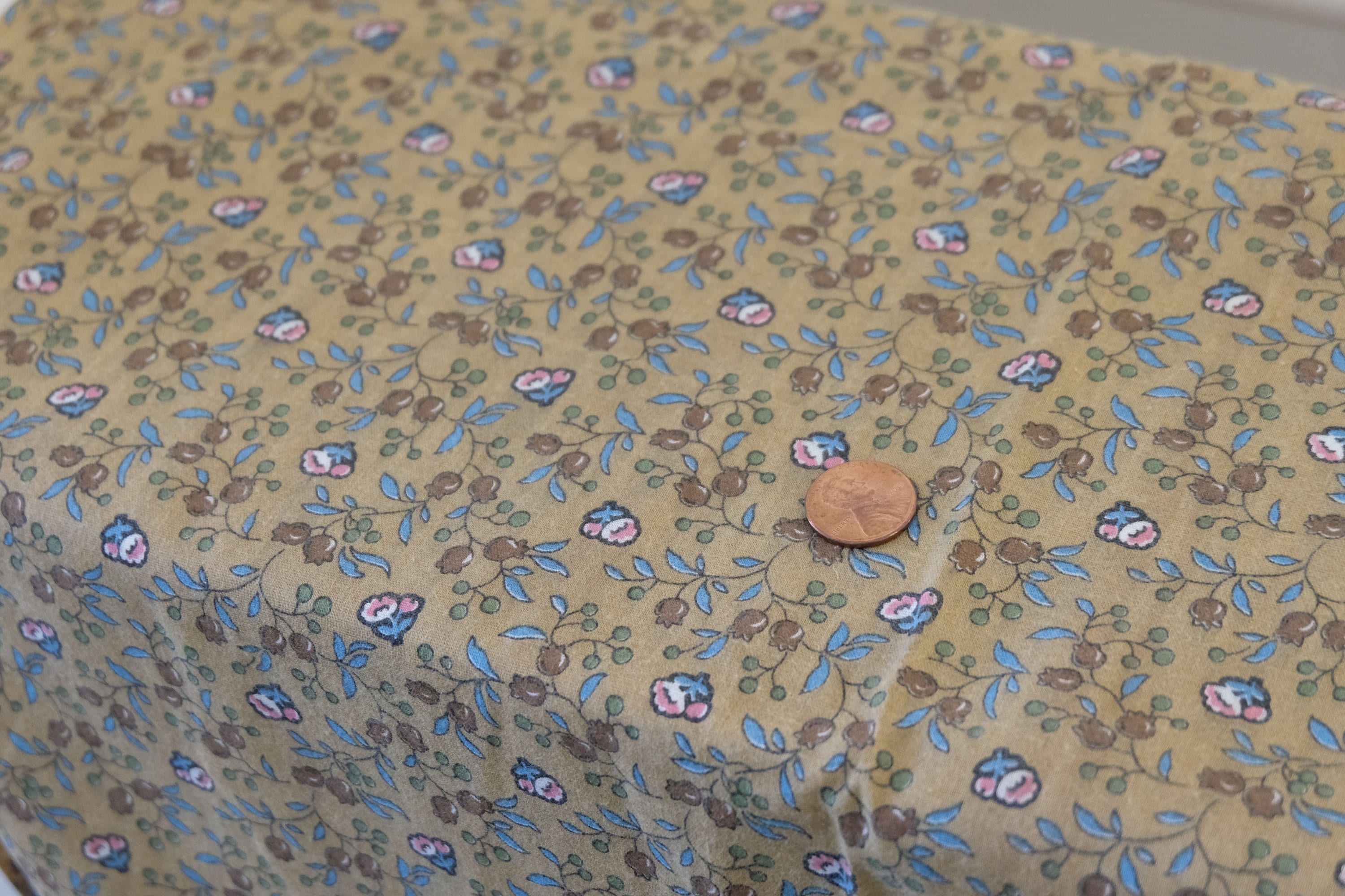 1980's Vintage Beige Calico With Small Pink Flowers With Blue Leaves ...