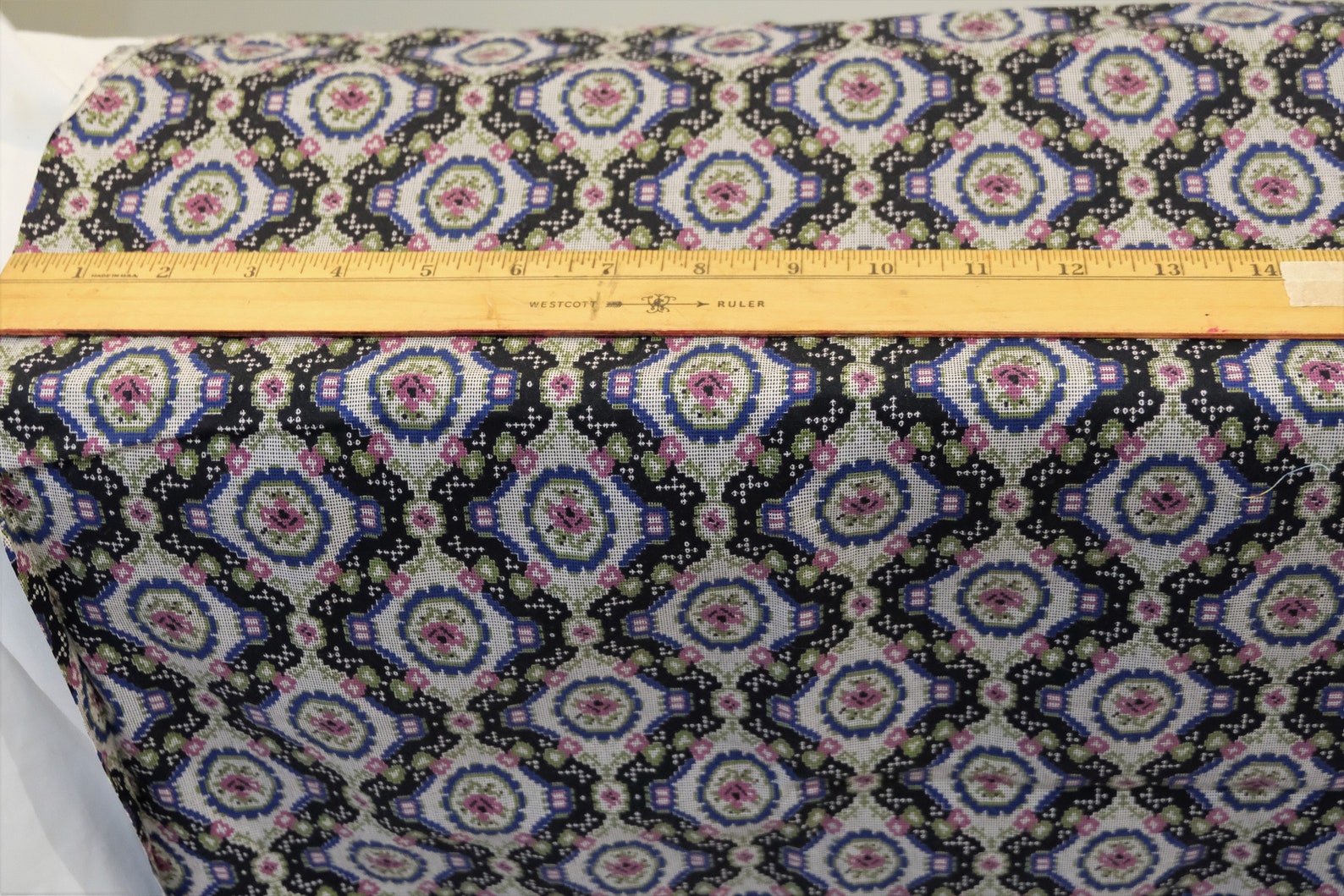 1950's Vintage Needlepoint Print Summer Cotton Fabric 1 Yard 14" Long ...