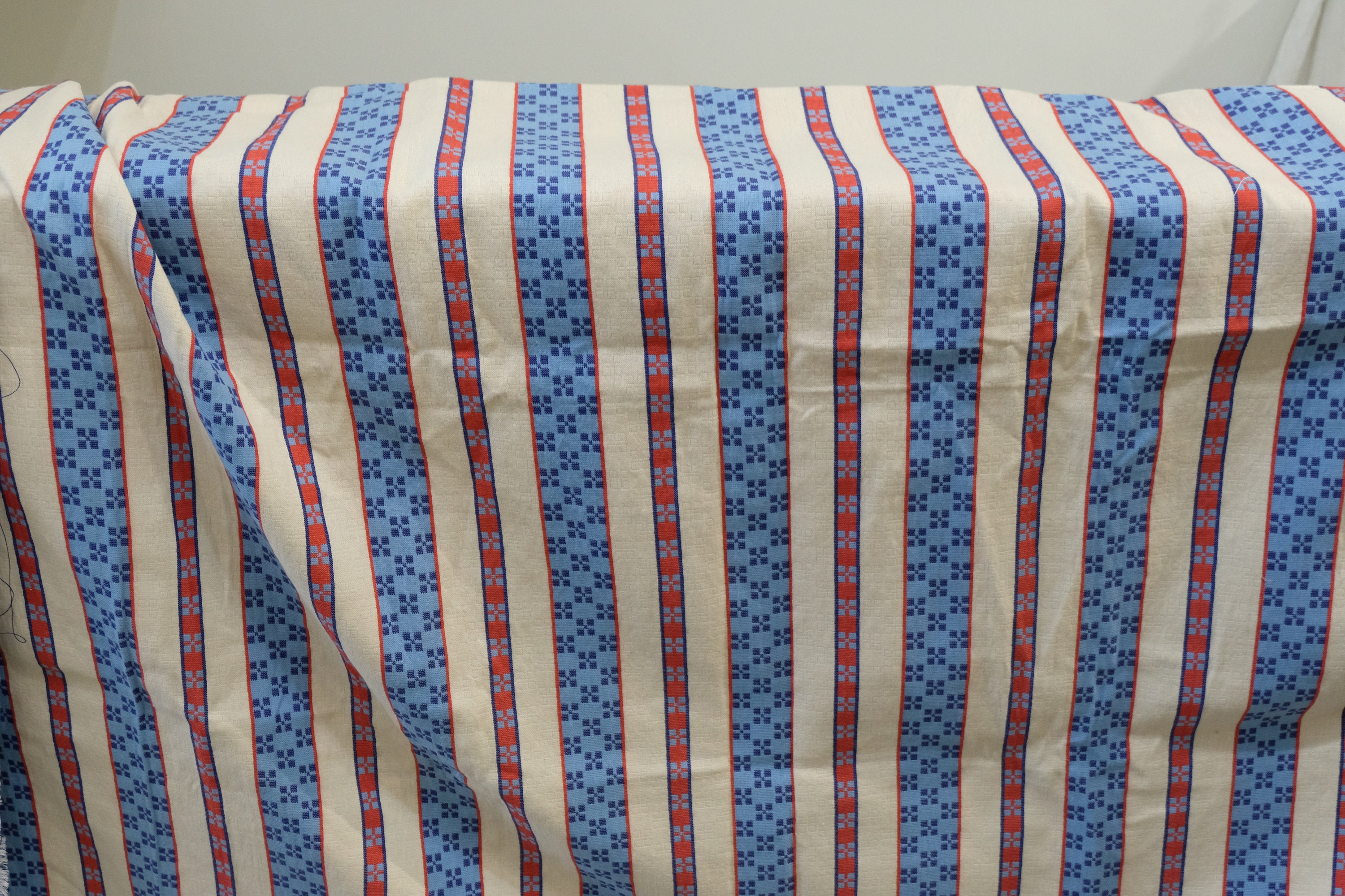 1970's Vintage White With Red Blue Big Striped Print on Flower Embossed ...