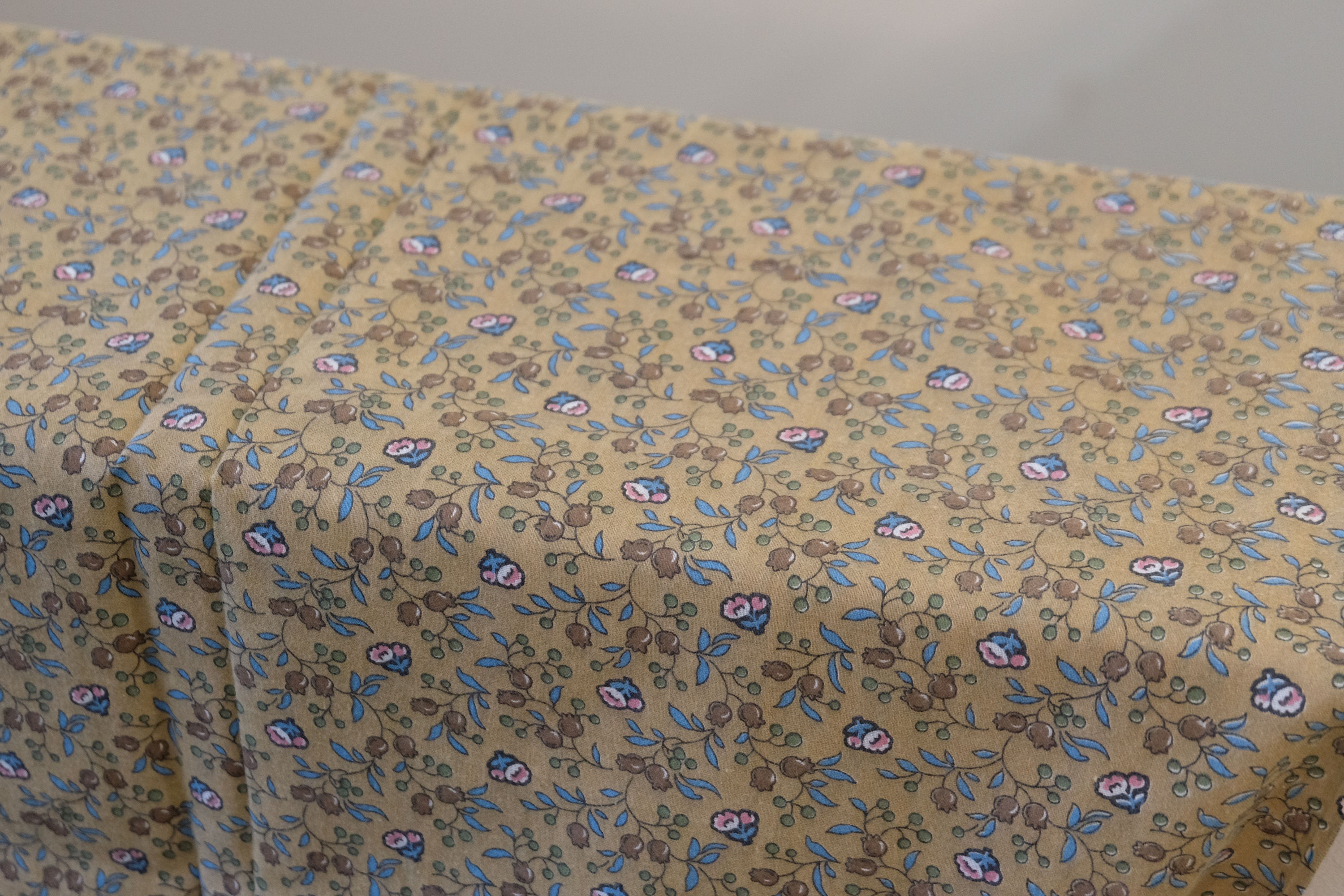 1980's Vintage Beige Calico With Small Pink Flowers With Blue Leaves ...