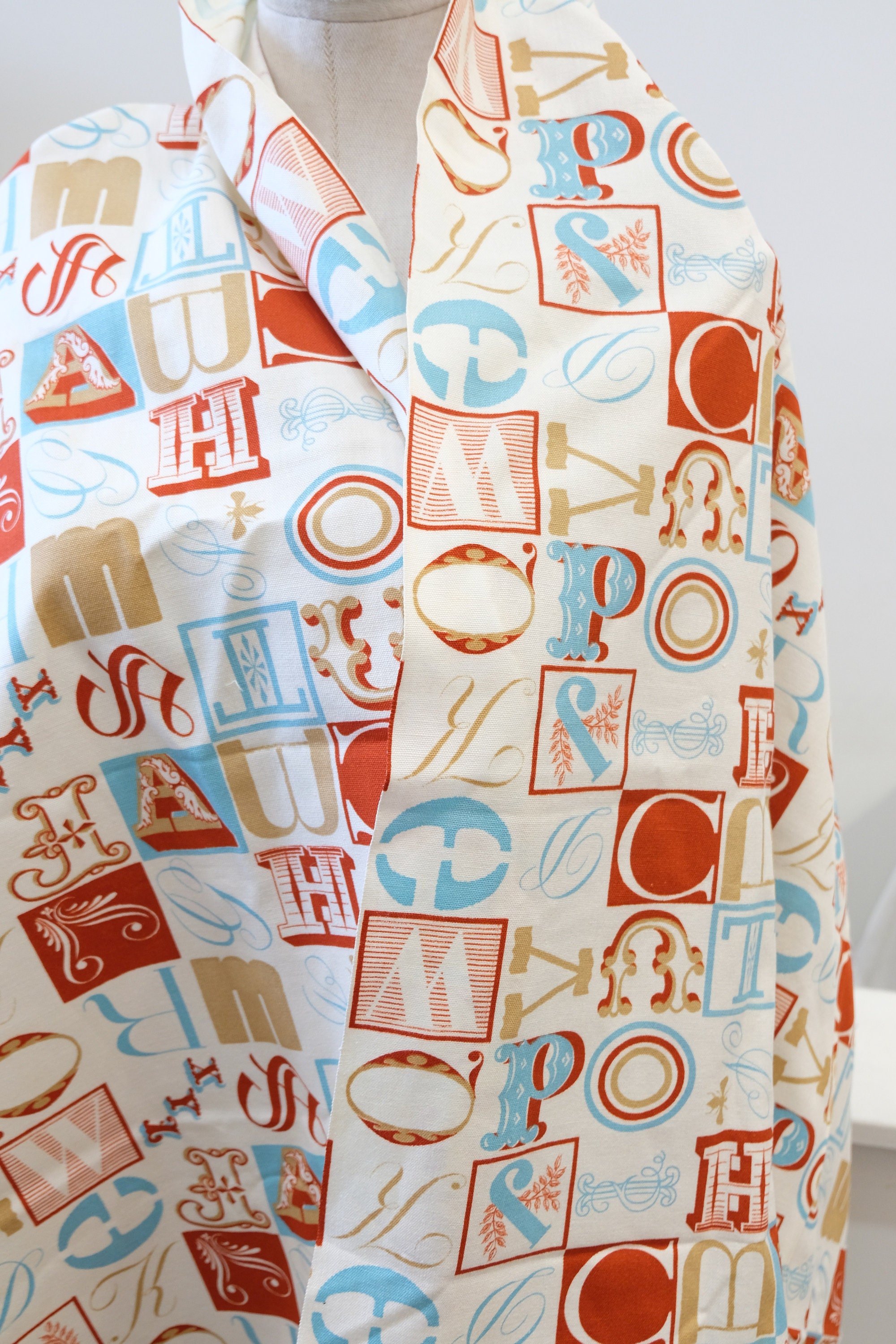 1960's Vintage Typography Themed Novelty Print Alphabet Heavy Summer ...