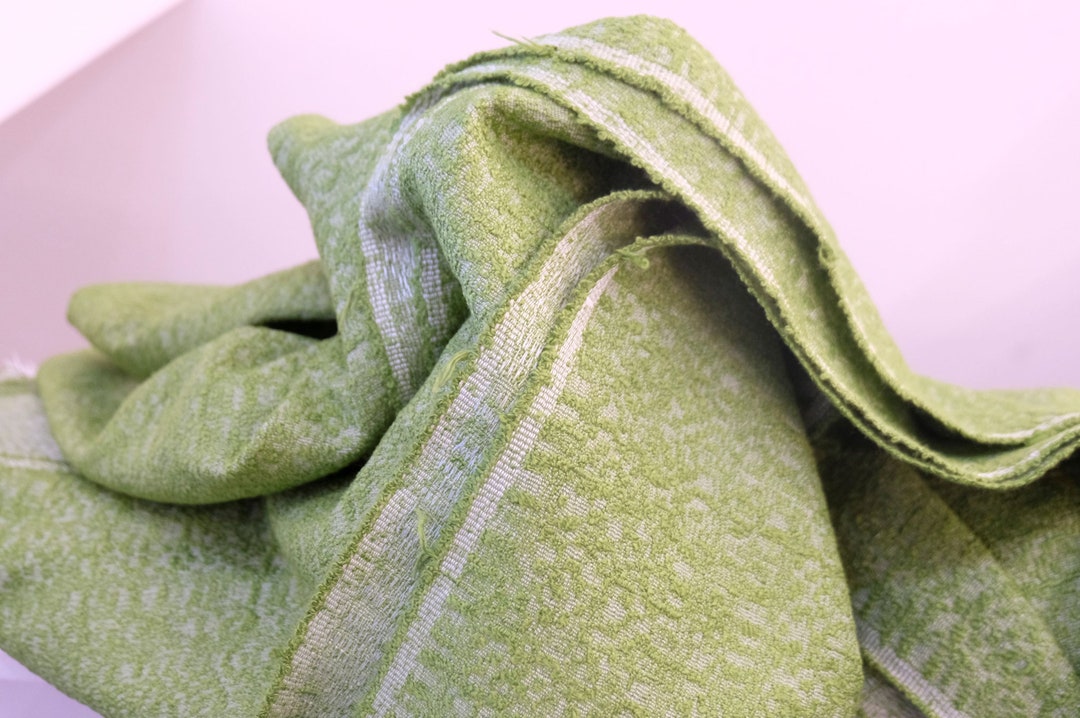1960's Vintage Vibrant Slubbed Olive Burlap Rayon Fabric Perfect for ...