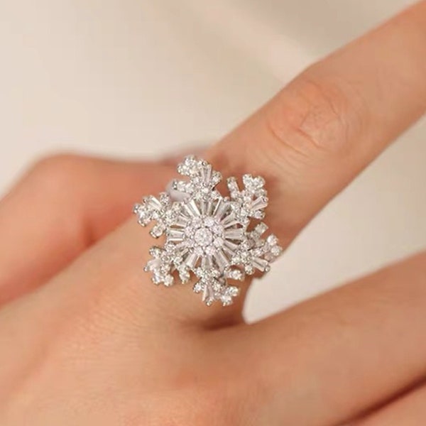 Snowflake Ring - Etsy