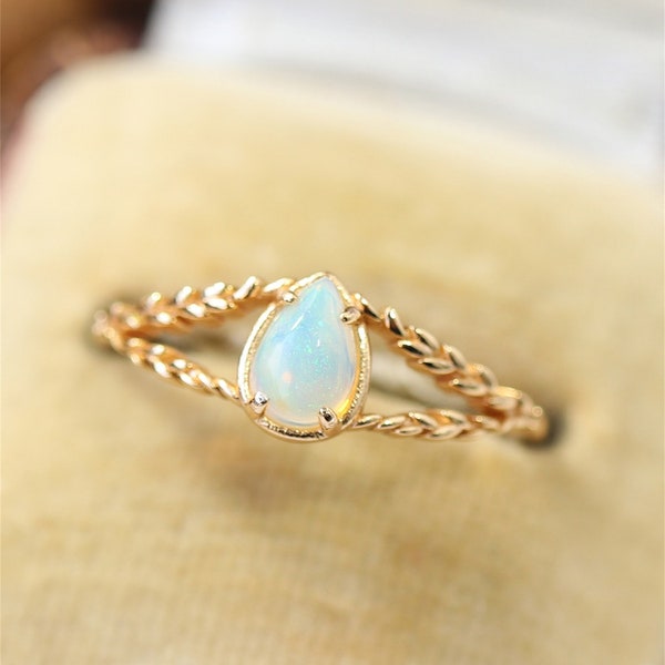 Simple Opal Ring - Etsy