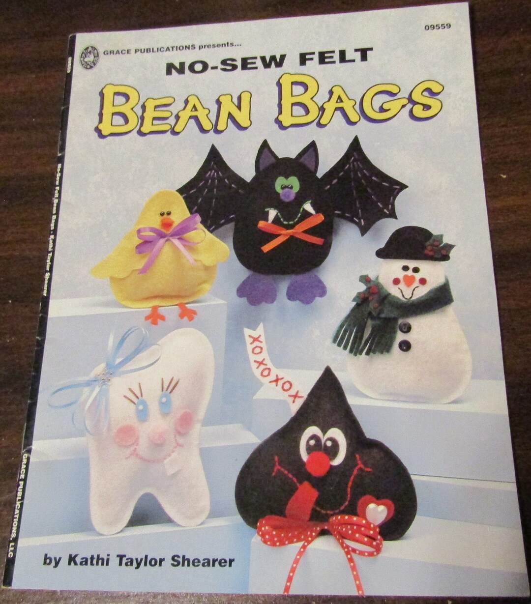 Uncut Vintage No-sew Felt Bean Bags Pattern Book - Etsy