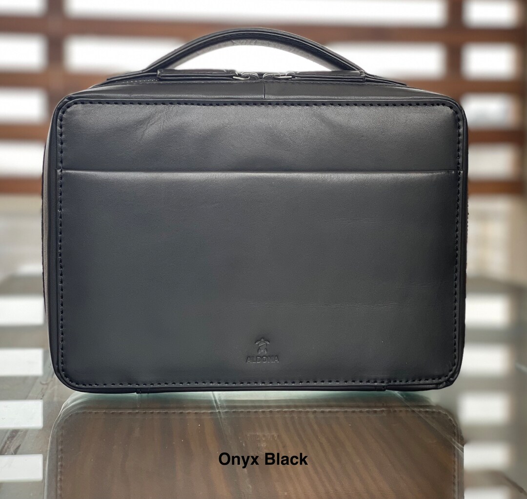 Handmade Leather Tech Organiser, Gadget Organiser - Onyx Black Colour ...