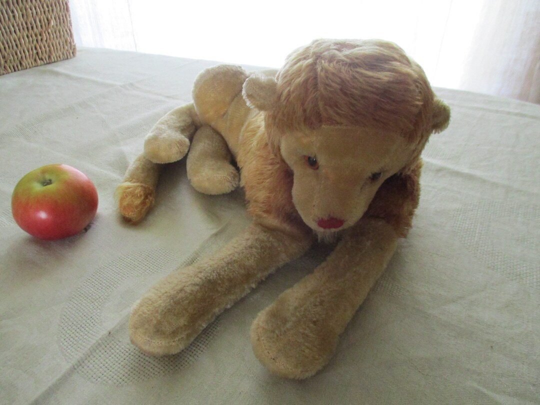 Large Antique Plush Lioness, Lion, All Wood Straw Padded, Recumbent, 40 ...