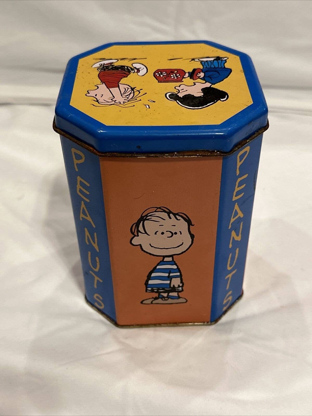 UFS Vintage PEANUTS Characters Octagon Shaped Tin - Etsy