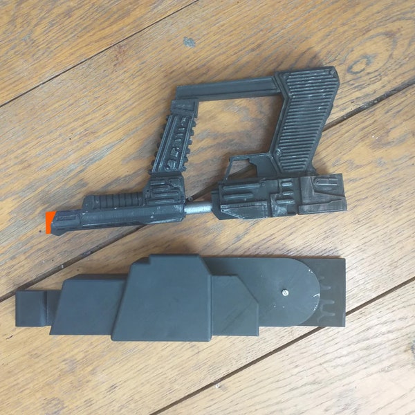 V Visitors Costume - Etsy