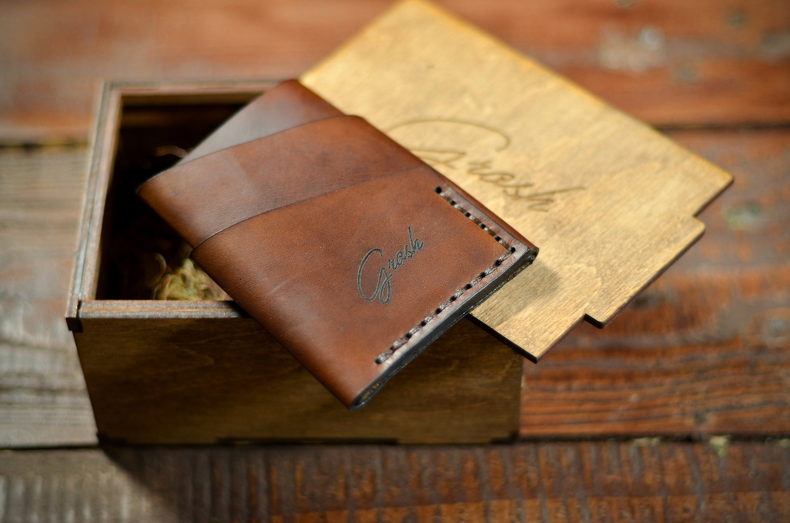 Personalized Slim leather business card holder brown leather | Etsy