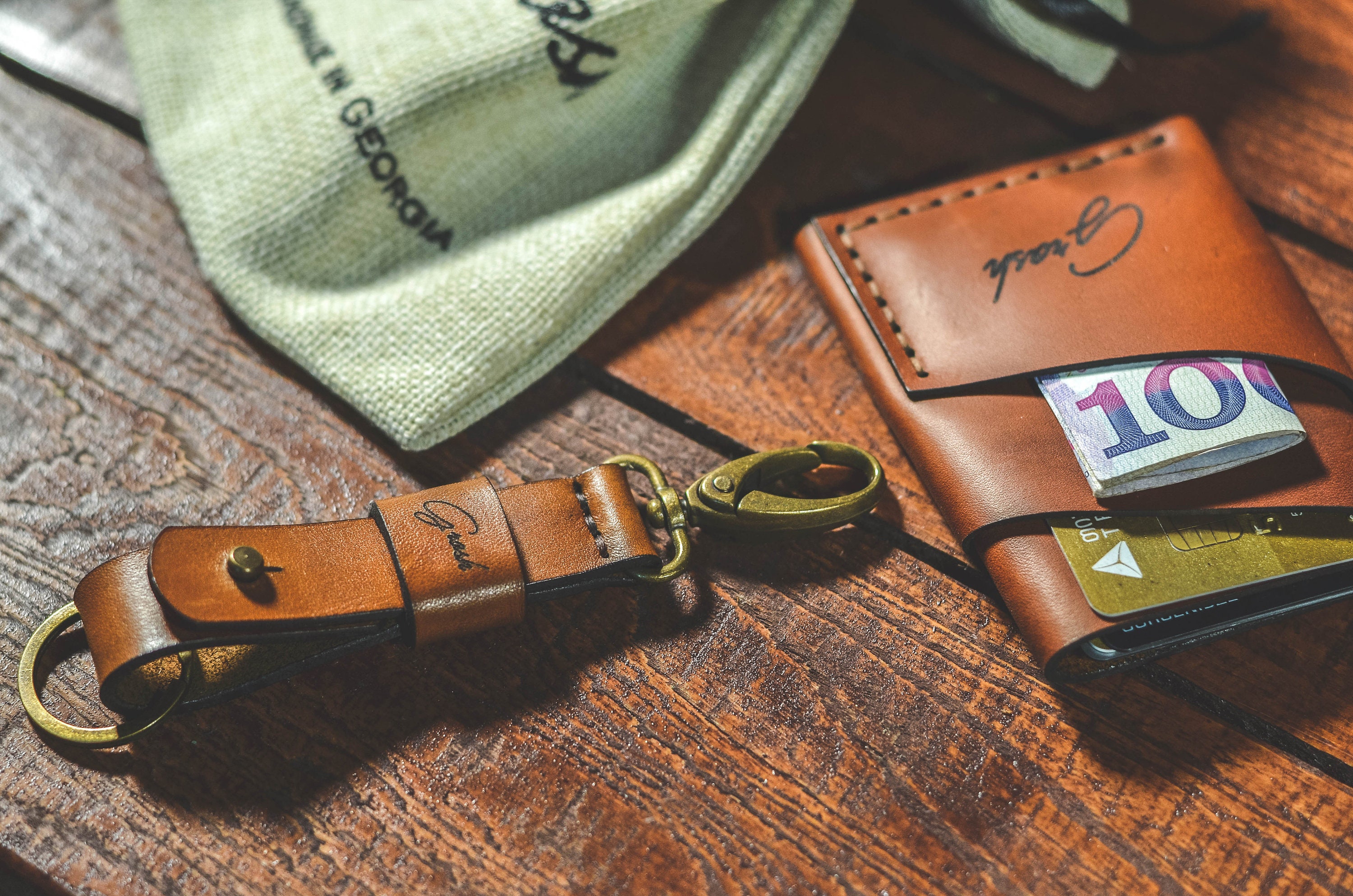 Handmade Leather Key Fob, Personalized Monogram Keychain - Etsy