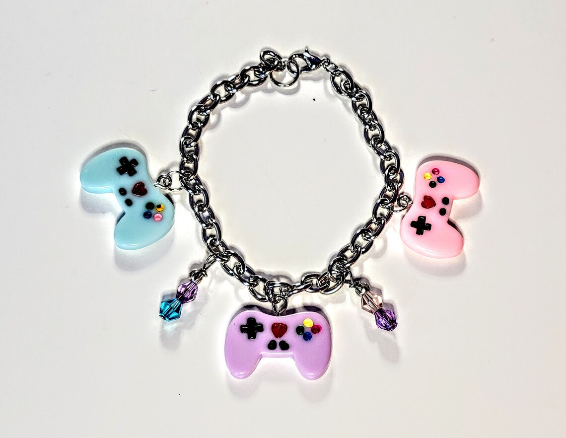 Handmade Video Game Controller Charm Bracelets - Etsy