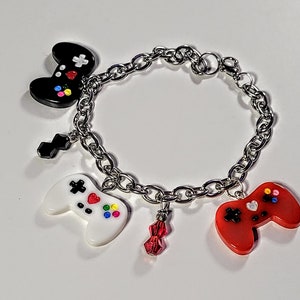 Handmade Video Game Controller Charm Bracelets - Etsy