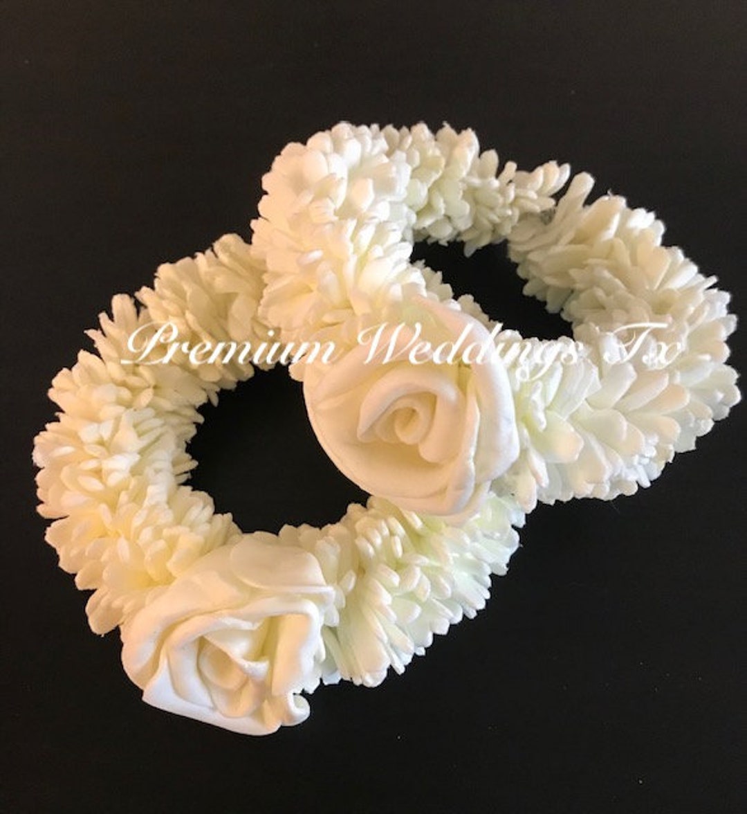 2ct Hand Gajra, Flower Gajra, Bangles, Mehndi, Mehndi Bangles, Mayoon ...